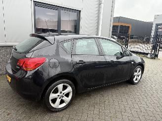 schade Opel Astra 1.4 Turbo Edition - schadeautos.nl
