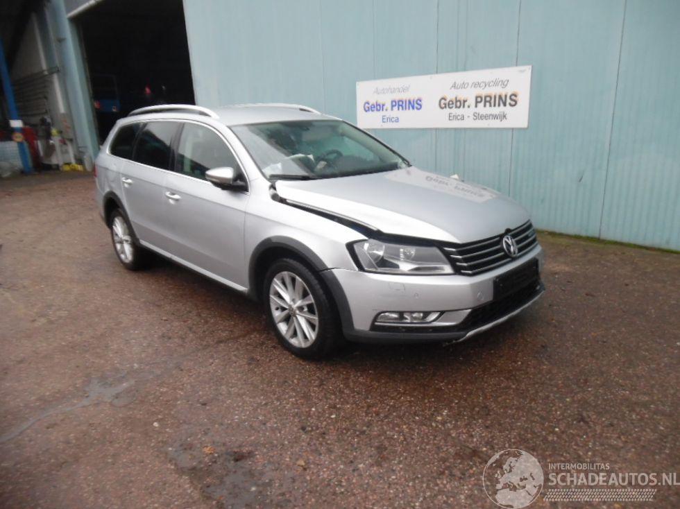 disassembly Volkswagen Passat combi - schadeautos.nl